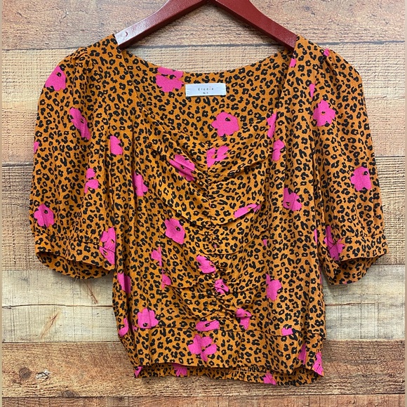 Elodie | Tops | Elodie Funky Cheetah Print Crop Top | Poshmark